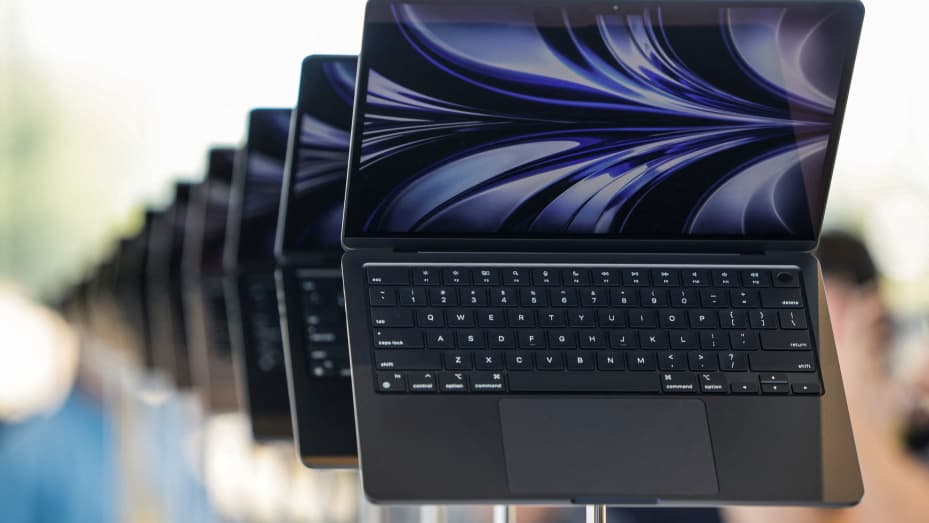 Laptop Sale Prices – Cell Cayman