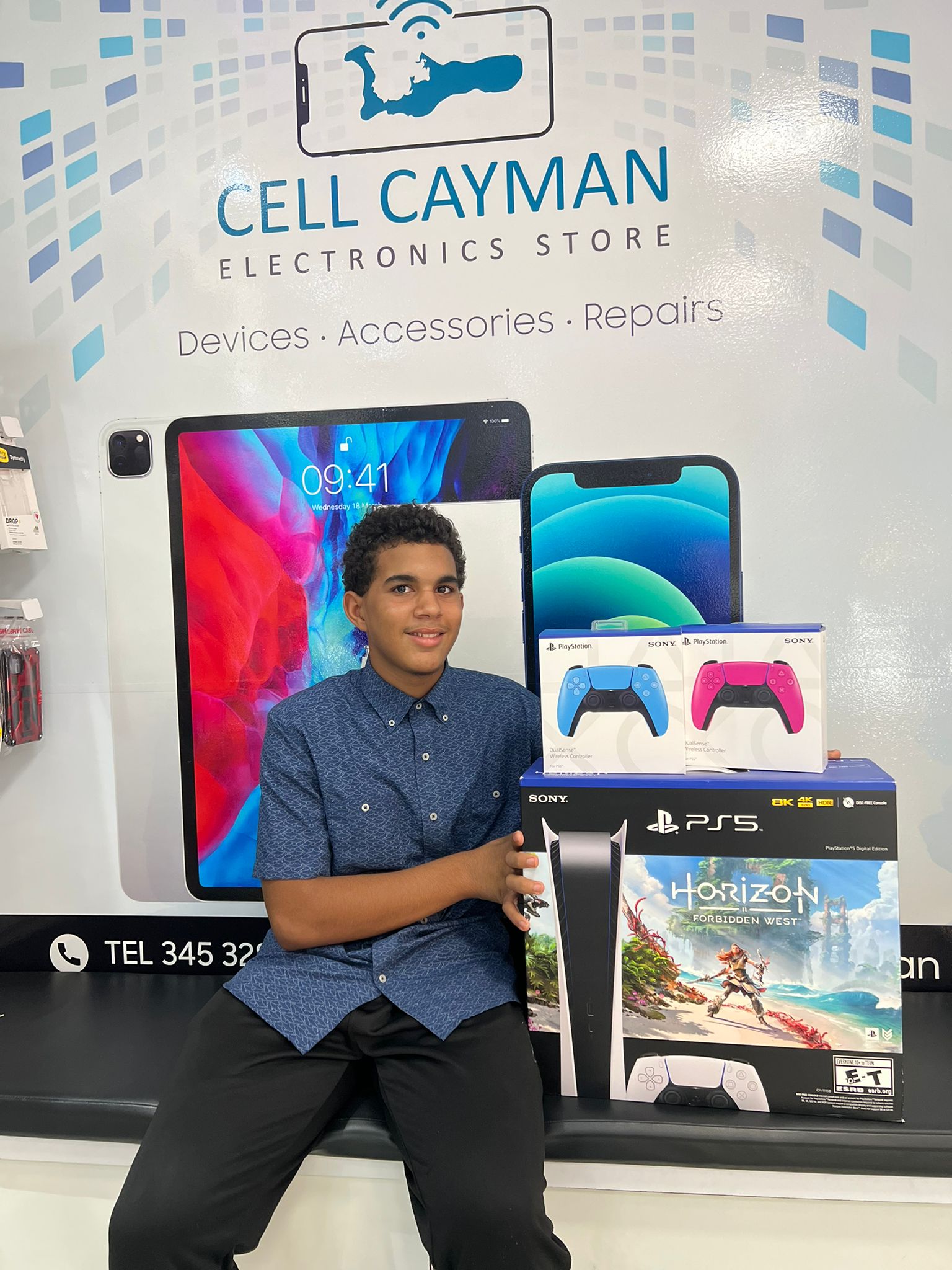 photo-2022-08-26-17-06-04-1 – Cell Cayman